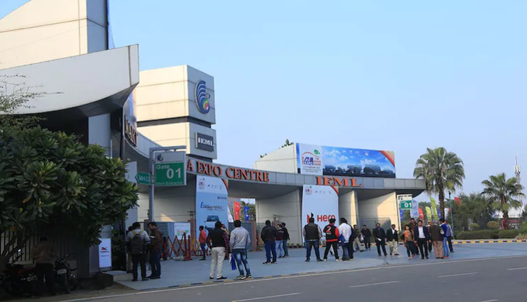 Kia unveils updated Seltos; eyes 10 pc market share in PV segment ...